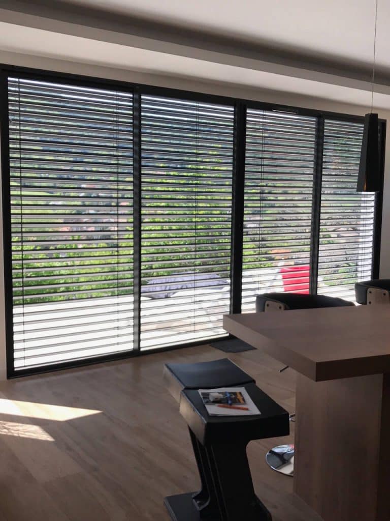 Jalousie lyonnaise - brise-soleil orientable | Lyon Jalousie